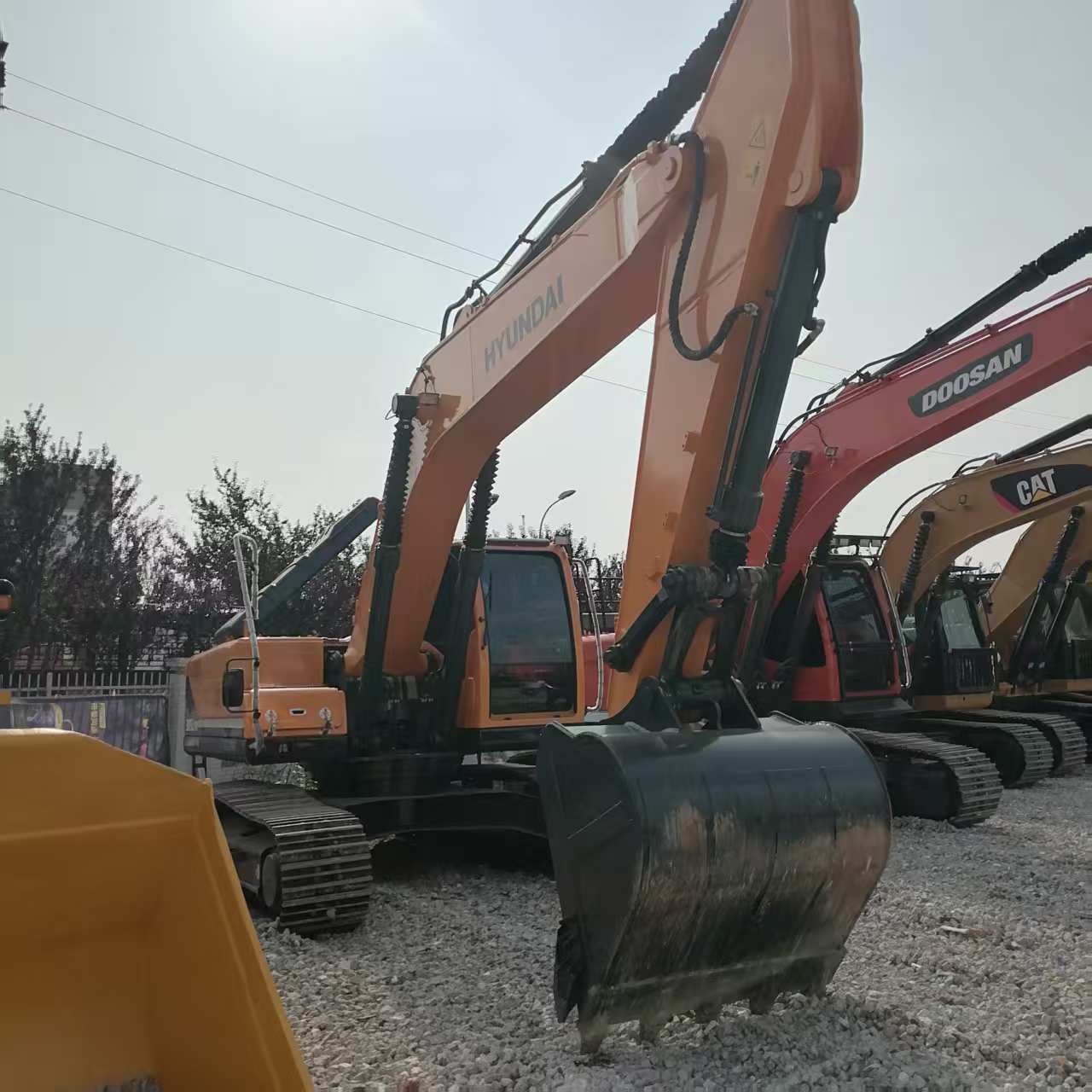 Used HYUNDAI 305LC-9T Excavator Heavy 30Ton Construction Equipment ...